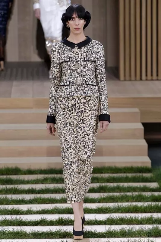 Chanel Haute Couture'i kevad 2016 67998_56