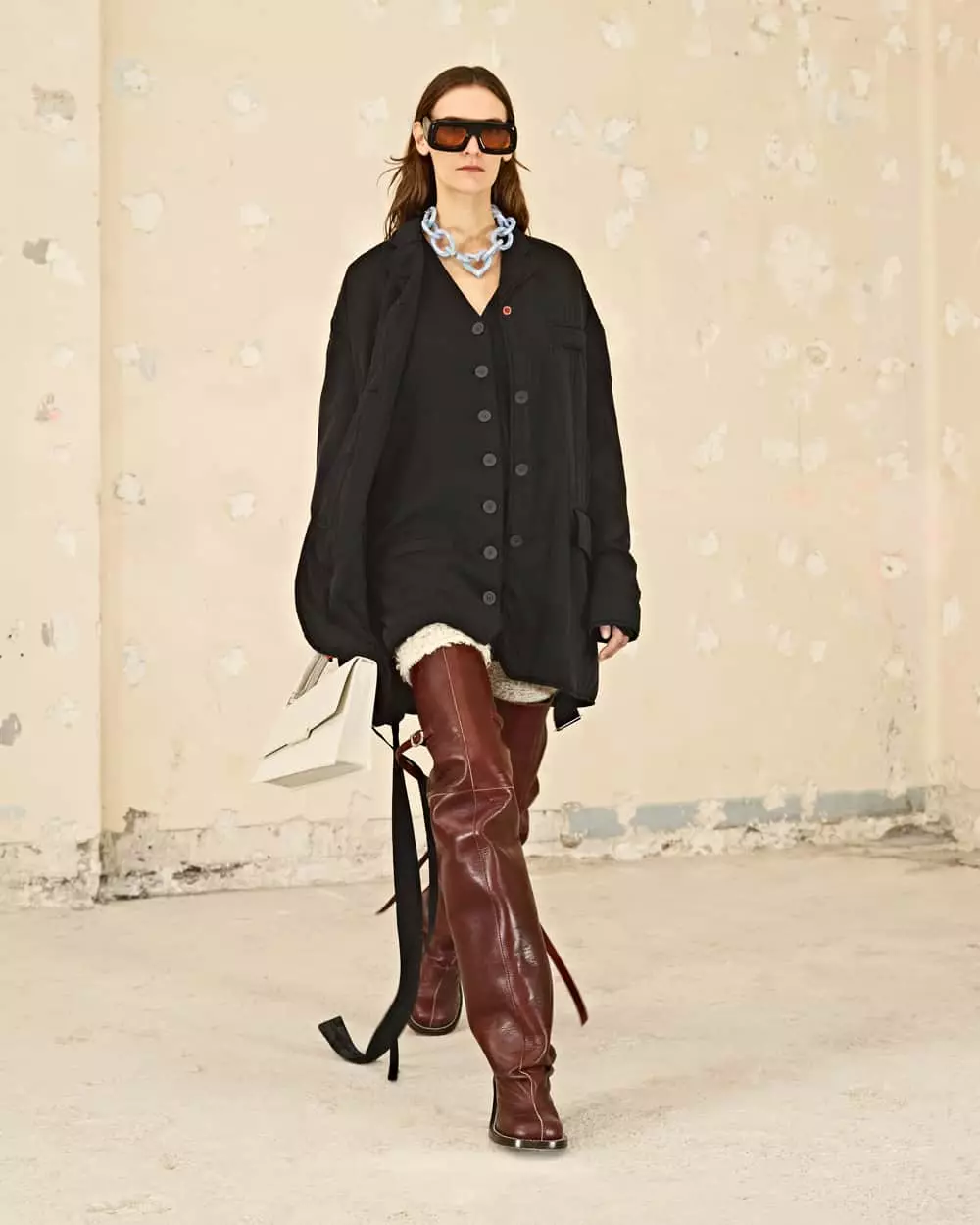 Acne Studios dishes up 'Duvet Dressing' foar Fall '21-en wy binne der yn! 6874_34