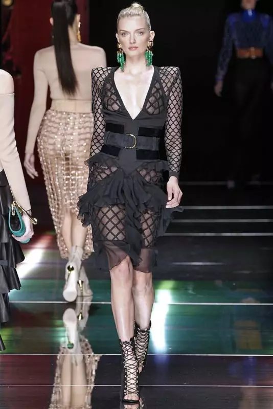 Balmain Spring 2016 69072_48