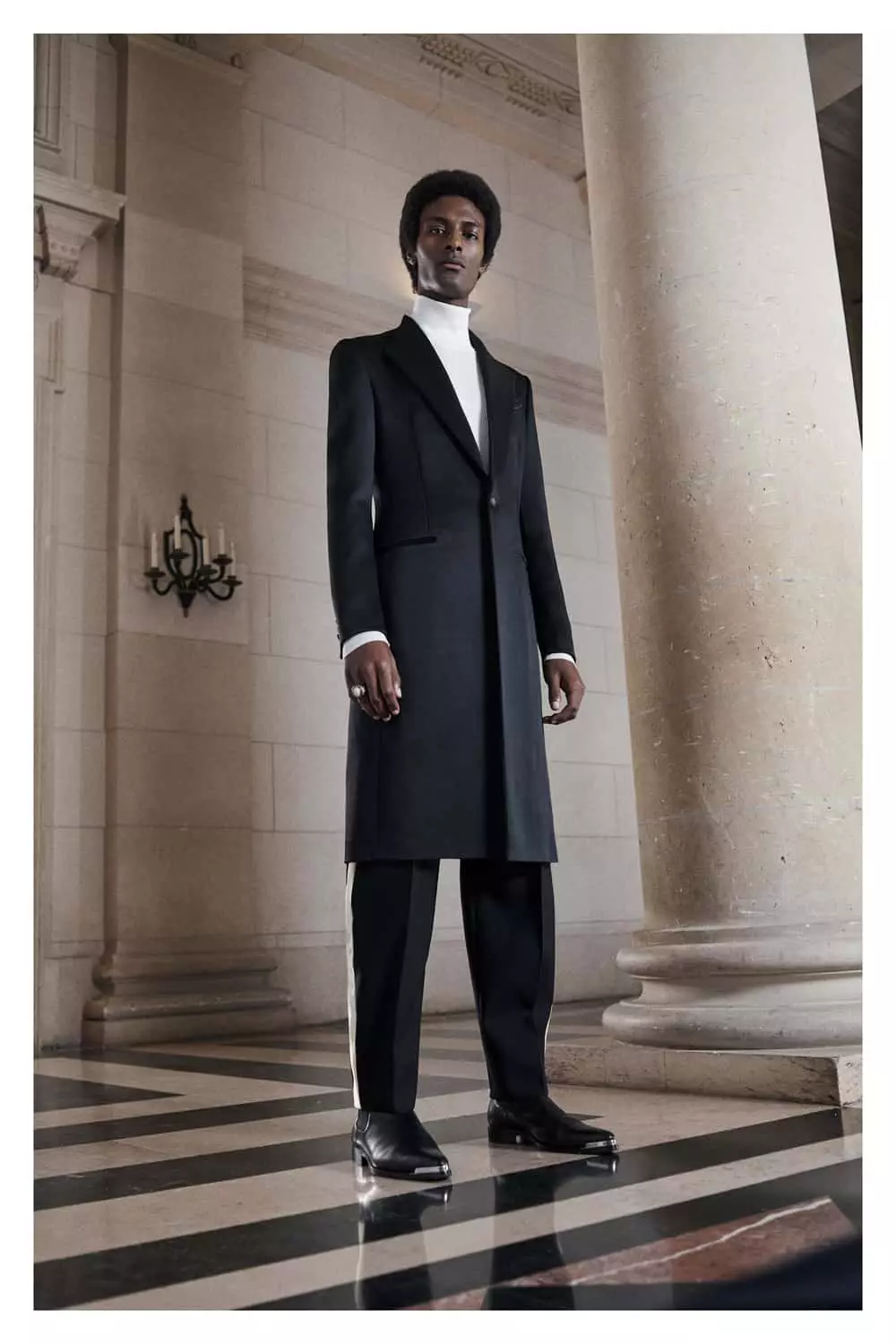 Eksklusif Dior dari Saks Fifth Avenue, Karyawan Baru Vogue Inggris 7015_12