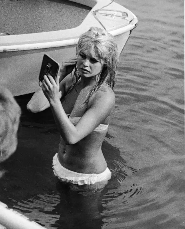 Doglan günüň gutly bolsun, Brigitte Bardot! 70549_3