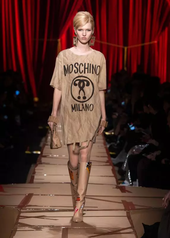 Jeremy Scott 為 Moschino 2017 秋冬設計的 Material Girls 73356_5