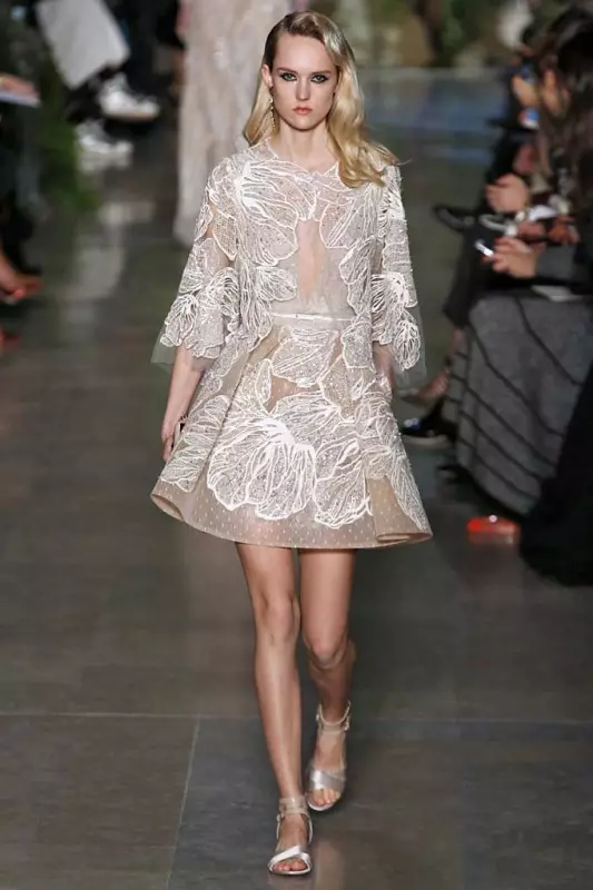 Elie Saab Couture Caij Nplooj Hlav 2015 73686_3