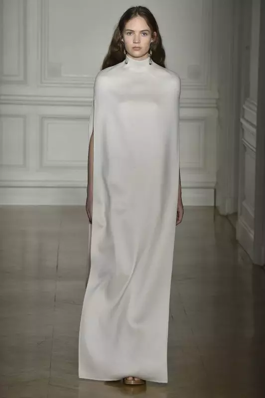 Subtil élégance chez Valentino Haute Couture Printemps 2017 74076_41