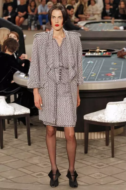 Chanel Haute Couture toamna 2015 7474_23