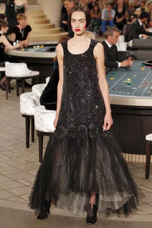 Chanel Haute Couture រដូវស្លឹកឈើជ្រុះឆ្នាំ 2015 7474_60