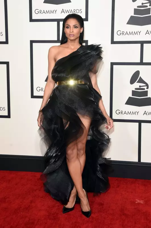 Sfarzo e glam sul tappeto rosso dei Grammy 2015 75177_6