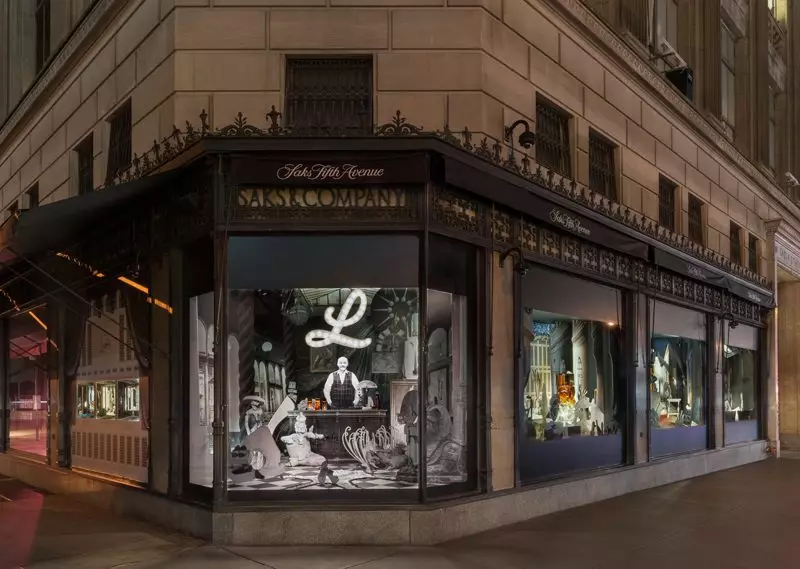 Christian Louboutin presenta ventanas surrealistas en Saks Fifth Avenue 75341_7