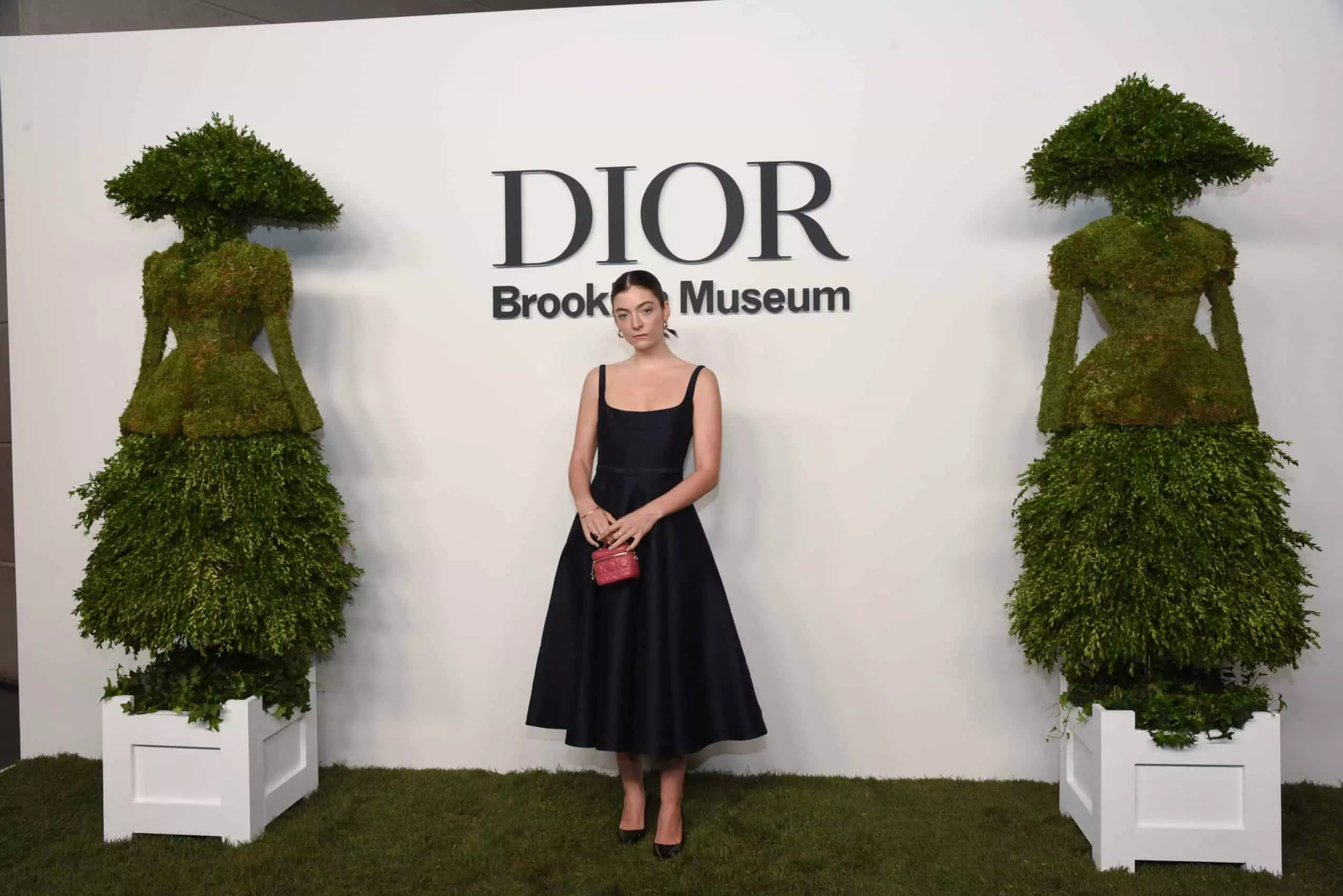 Вечірки NYFW повертаються! Dior запрошує Лістерів на відкриття Бруклінського музею, Bvlgari насолоджується насолодою в Le Bain та багато іншого! 776_20