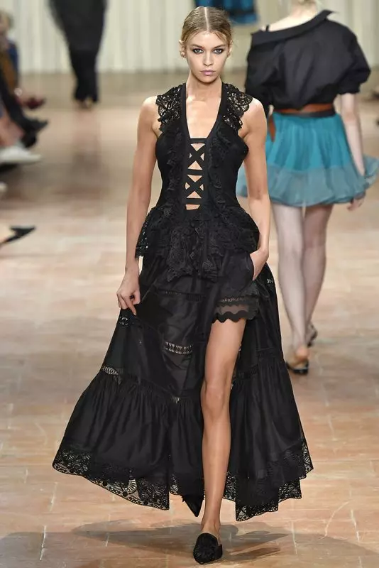 Minggu Fesyen Milan: Fendi, Alberta Ferretti, Roberto Cavalli & Banyak Lagi 78487_13