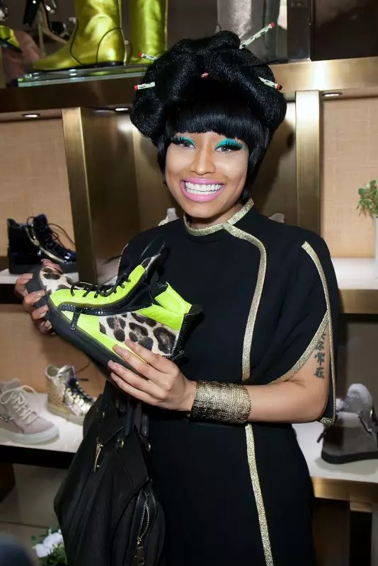 #WhatsGoodGiuseppe: Nicki Minaj dá a explosión ao deseñador de zapatos Giuseppe Zanotti 79057_2