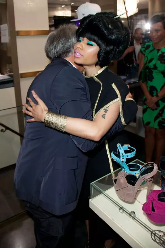 #WhatsGoodGiuseppe: Nicki Minaj dá a explosión ao deseñador de zapatos Giuseppe Zanotti 79057_4