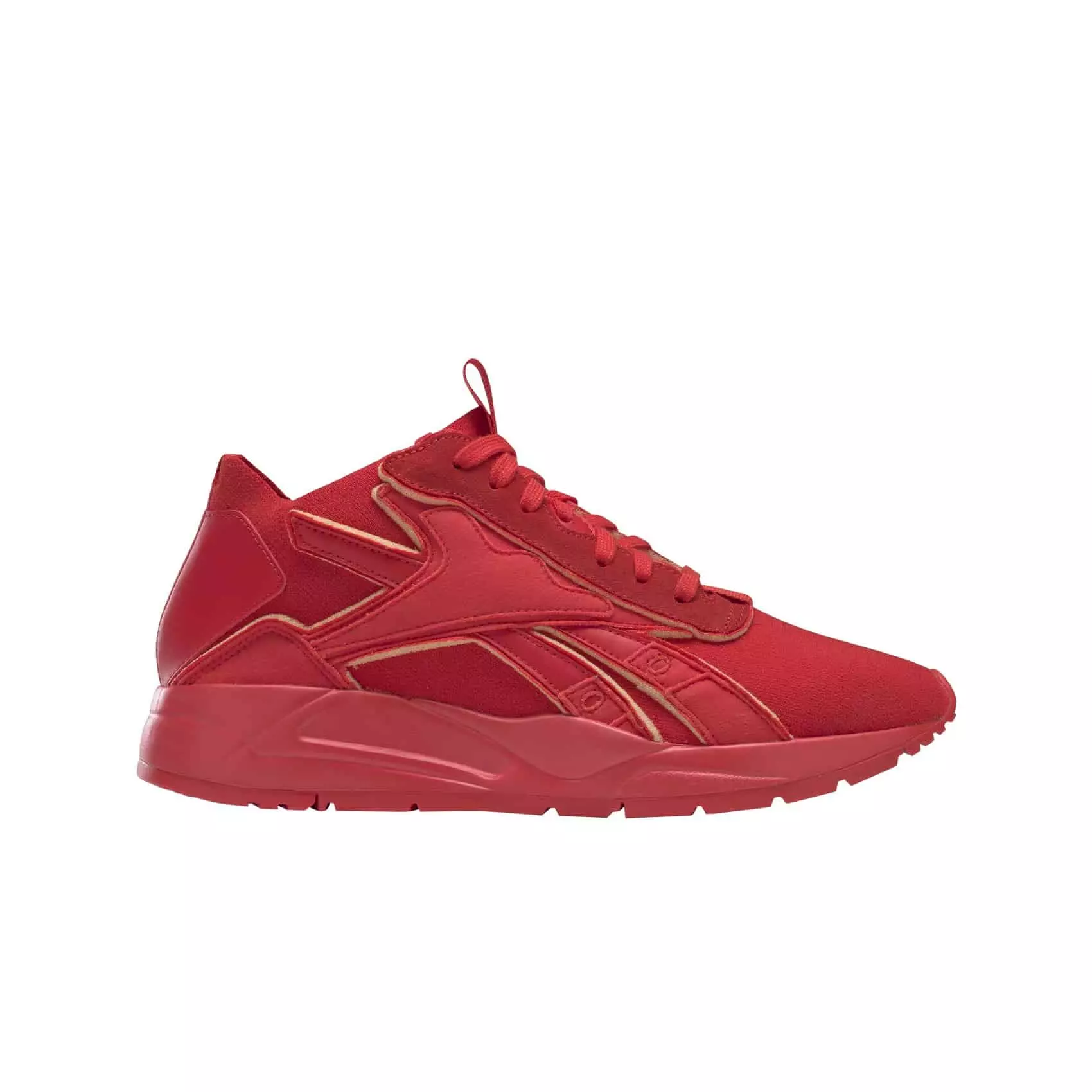 Foirne Victoria Beckham Suas le Reebok Arís Arís Ar Bhailiúchán Sleek Agus Chic 7920_3