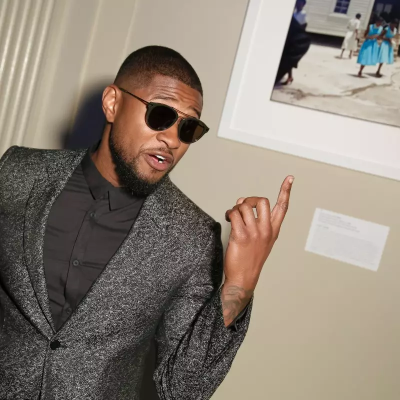 Usher, Pharrell און De Niro פייַערן די Gordon Parks Foundation 80396_3