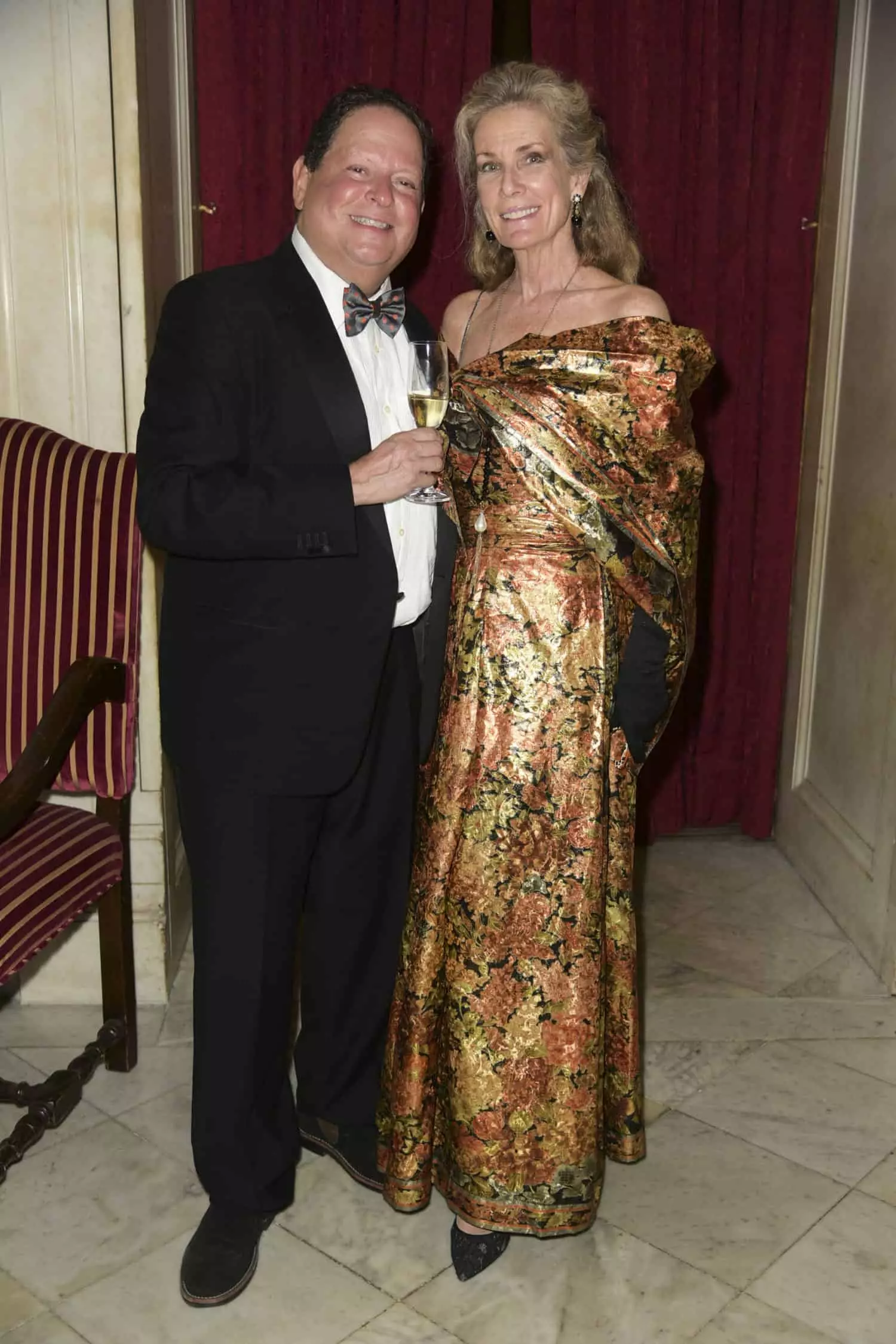 A Glittering Affair! Inside The Viennese Opera Ball’s Swing Dinnéar Damhsa Gala 81683_6