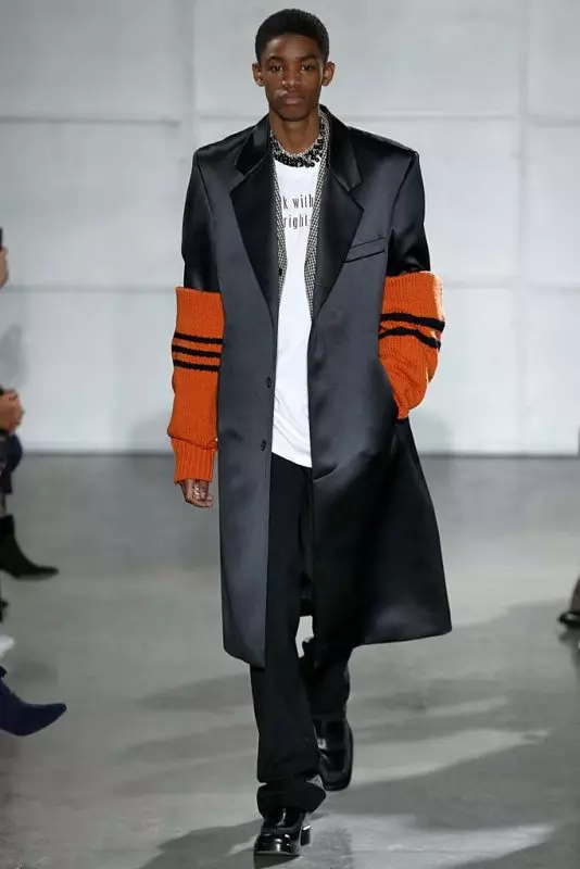 NYFWM: Ode e Raf Simons në Nju Jork për vjeshtën 2017 82266_36