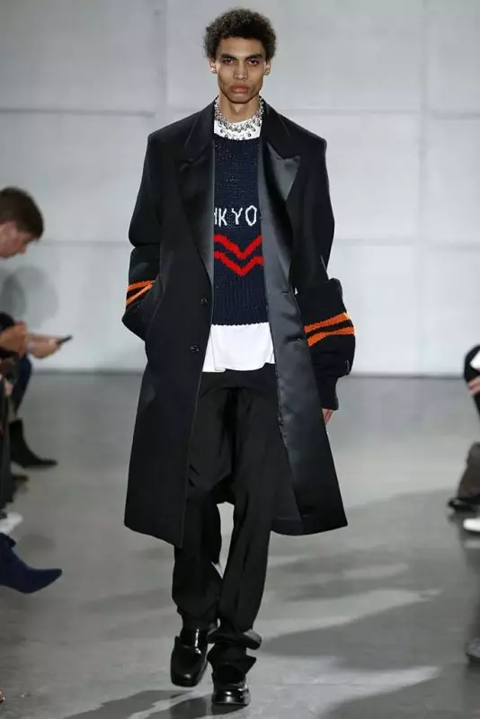 NYFWM: Ода Рафа Симонса Нью-Йорку осенью 2017 года 82266_37