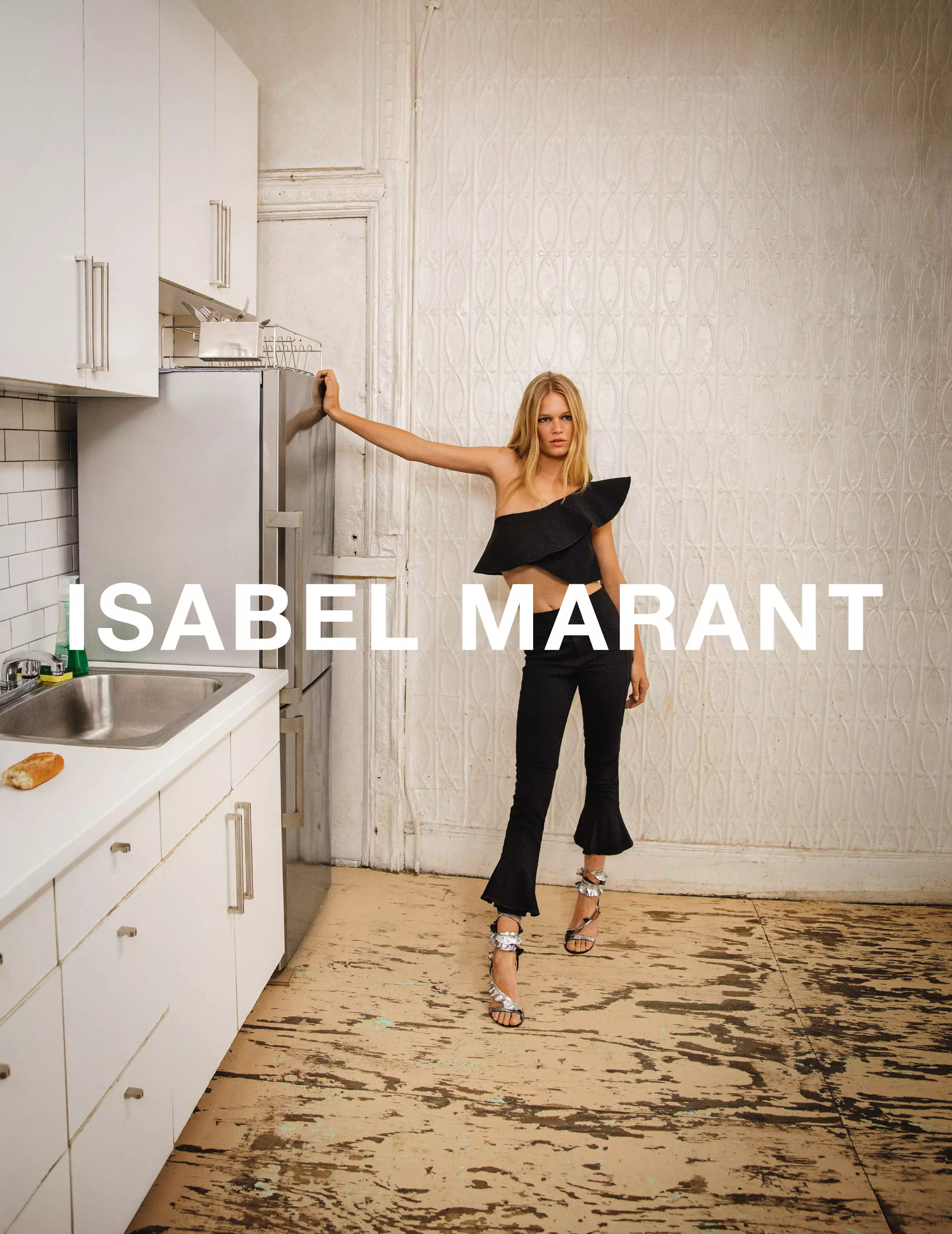 Anna Ewers Frontt Isabel Marant's Lente/Zomer 2017 Campagne