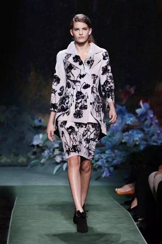 Fendi Blossoms در Haute Couture 84825_11