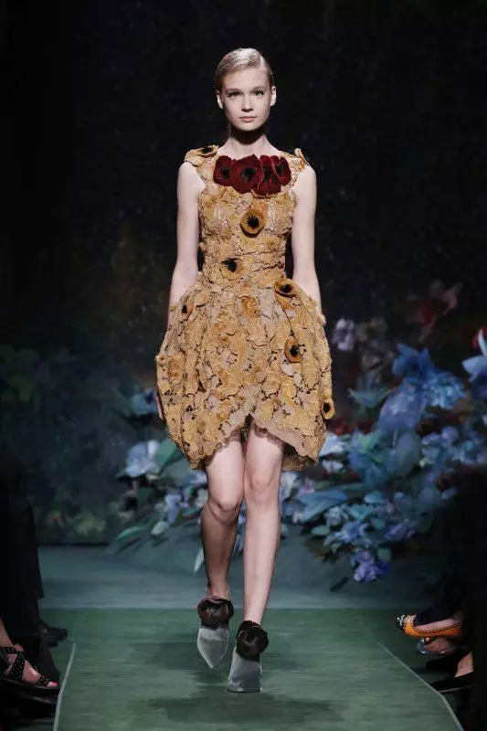 Fendi Blossoms በ Haute Couture 84825_27