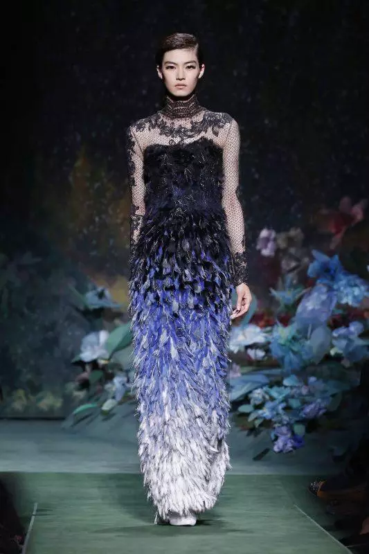 Fendi Blossoms በ Haute Couture 84825_35