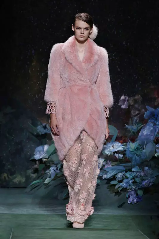 Fendi Blossoms در Haute Couture 84825_36