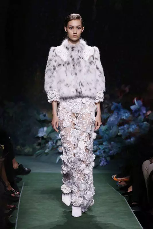 Fendi Blossoms در Haute Couture 84825_37