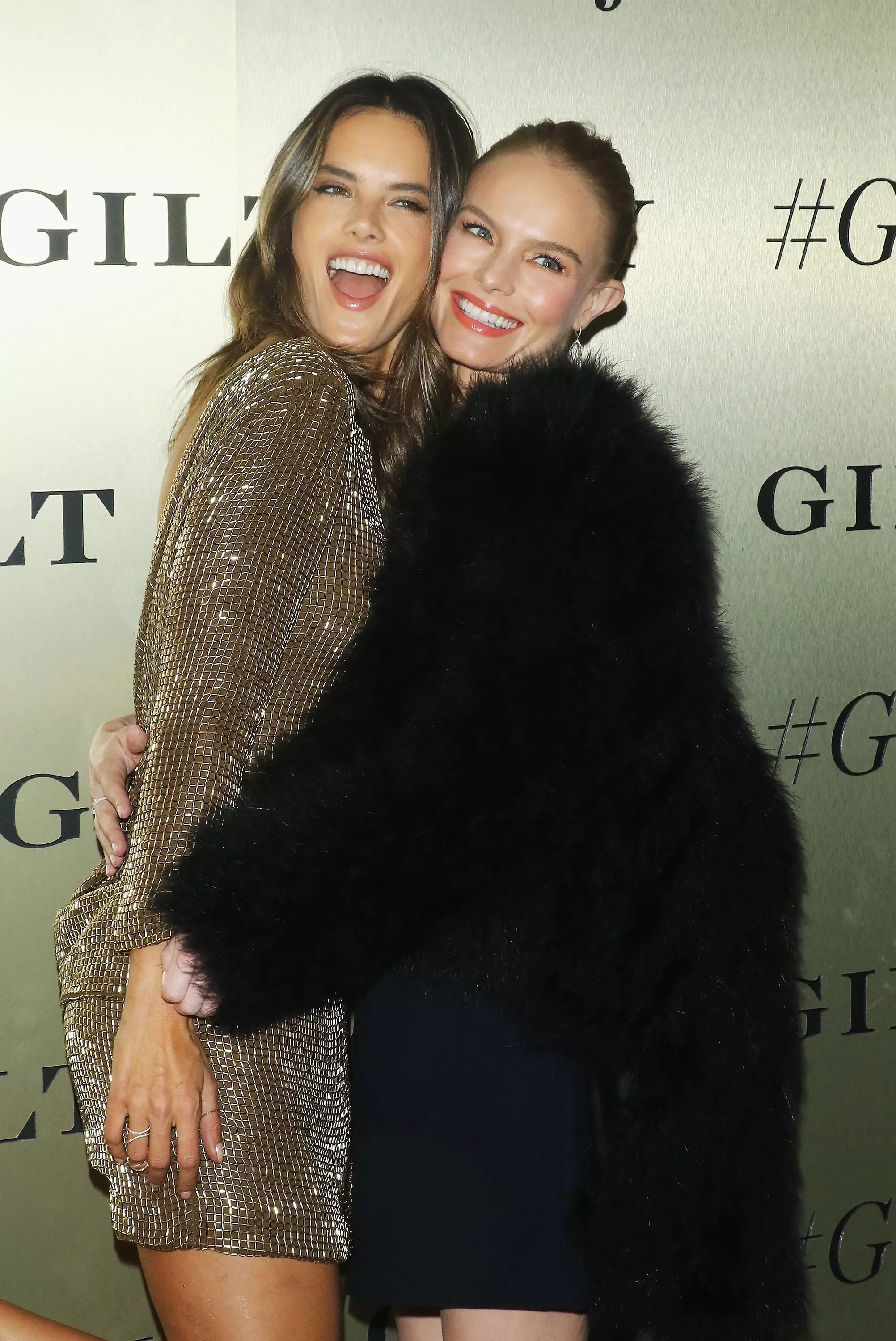 Alessandra Ambrosio၊ Kate Bosworth နှင့် အခြား #GiltLife ကို ဂုဏ်ပြုပါ
