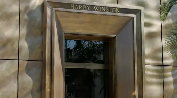 Swatch Snaps Up Harry Winston 88057_1