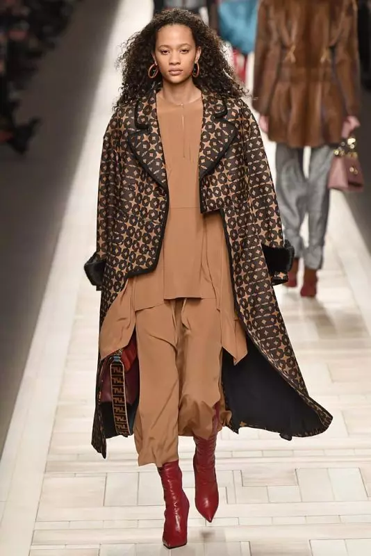 Fendi Fall/Chando 2017 88882_7