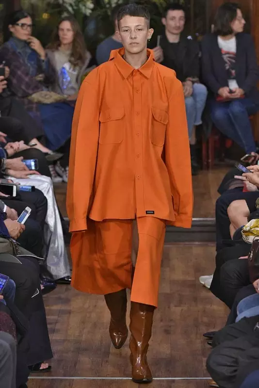 Vetements Bihar 2016: Di Hefteya Moda ya Parîsê de Marqaya ku herî zêde tê axaftin 89100_10