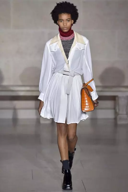 Louis Vuitton mbyll Javën e Modës në Paris në Louvre 89439_24