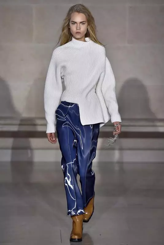 Louis Vuitton schließt Paris Fashion Week im Louvre 89439_29