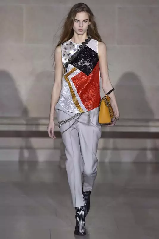 Louis Vuitton schließt Paris Fashion Week im Louvre 89439_36