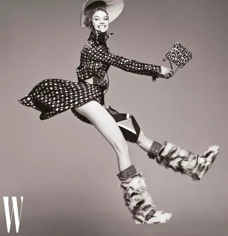 Natalia Vodianova in njena družinska zvezda v junijski/julijski številki revije W 90478_5