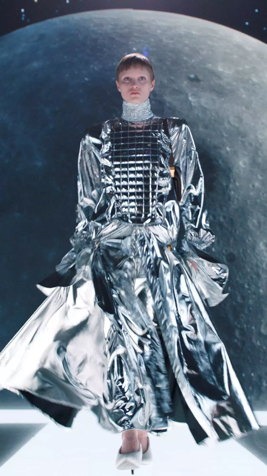 Olivier Rousteing Went Up In The Air — And Out Of This World! - For Balmain Fall ’21 9100_62