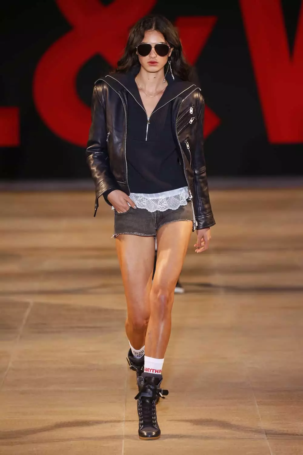 YSL Beauté Taps Kaia Gerber új arcként, Zadig és Voltaire Rocks PFW 9315_29