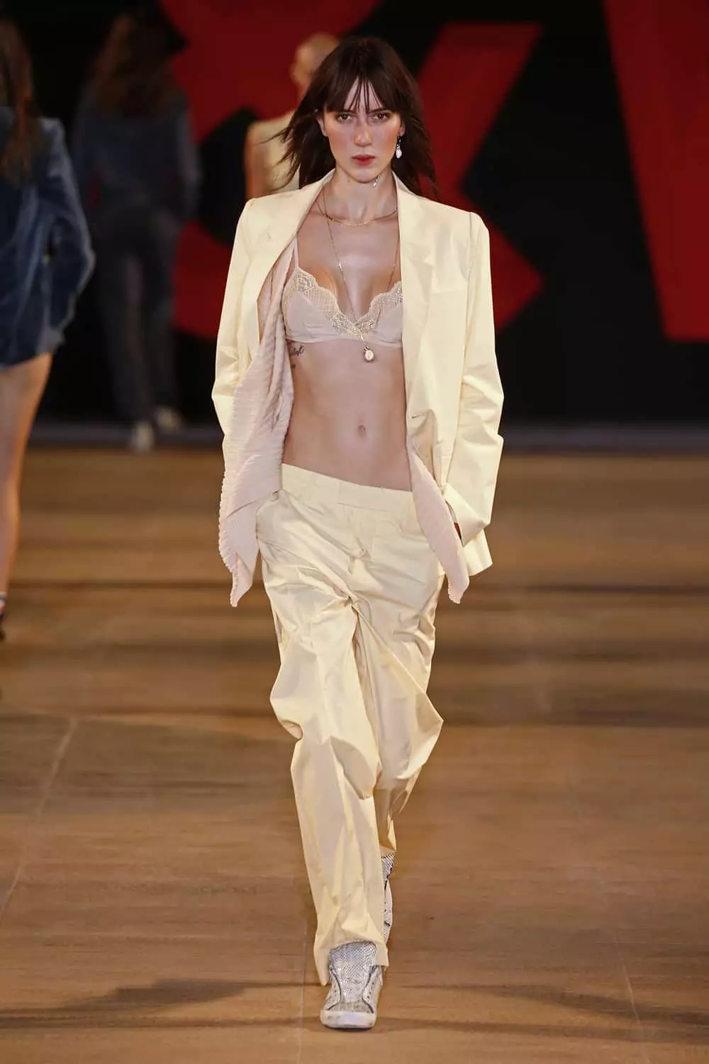 YSL Beauté Taps Kaia Gerberi uue näona, Zadig & Voltaire Rocks PFW 9315_5