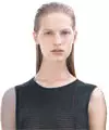 L'elegante campagna primaverile della collezione Calvin Klein