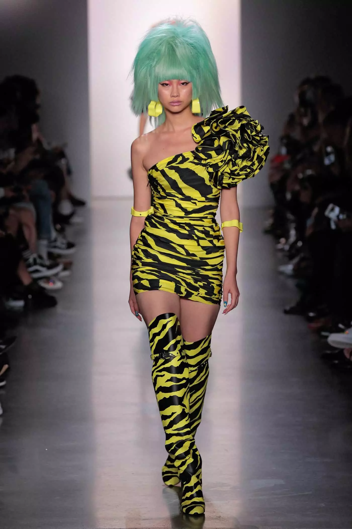 UJeremy Scott