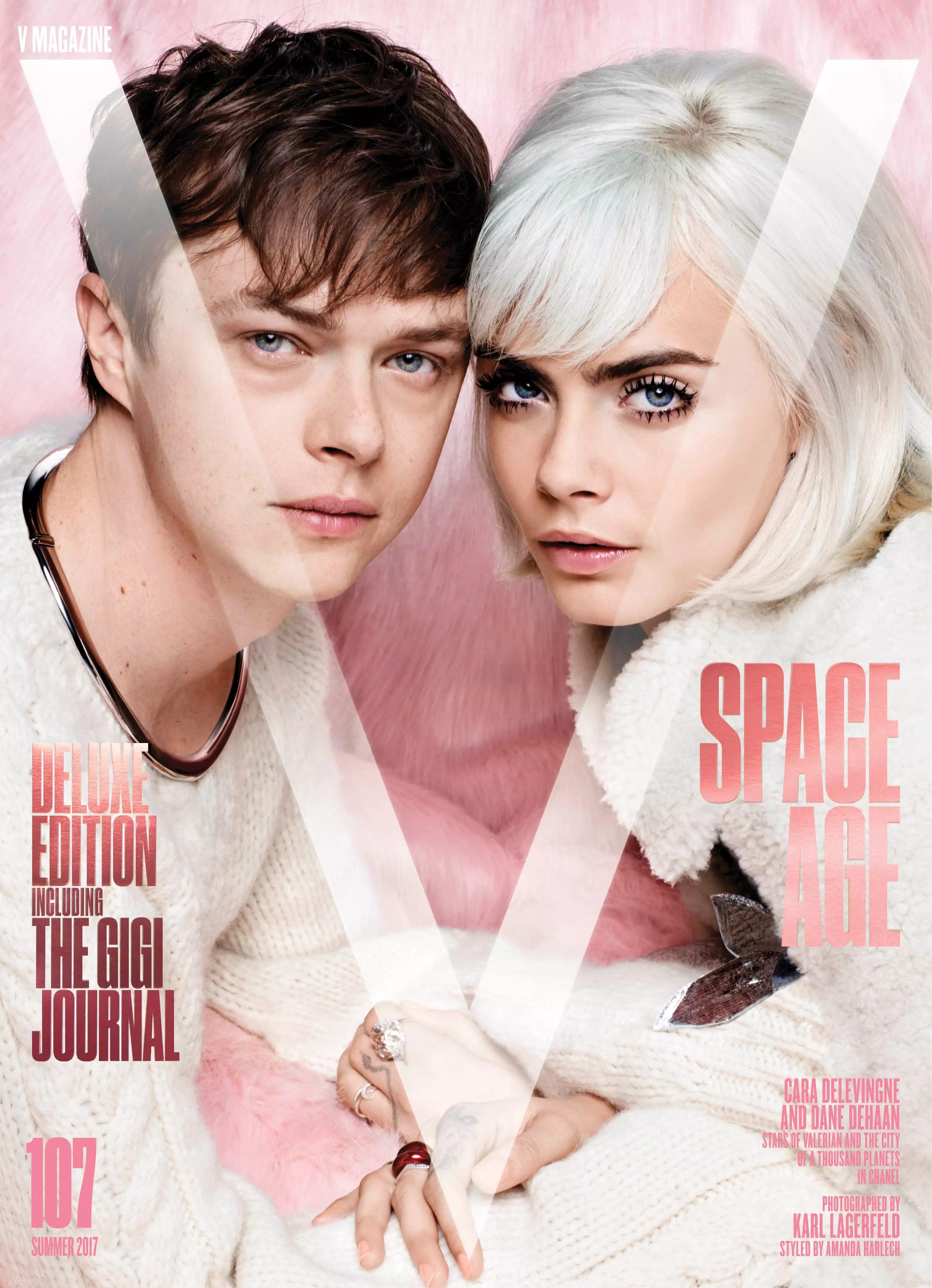 Cara Delevingne, Karl Lagerfeld, ak Derek Blasberg Ini pou V Magazine's Space Age Issue