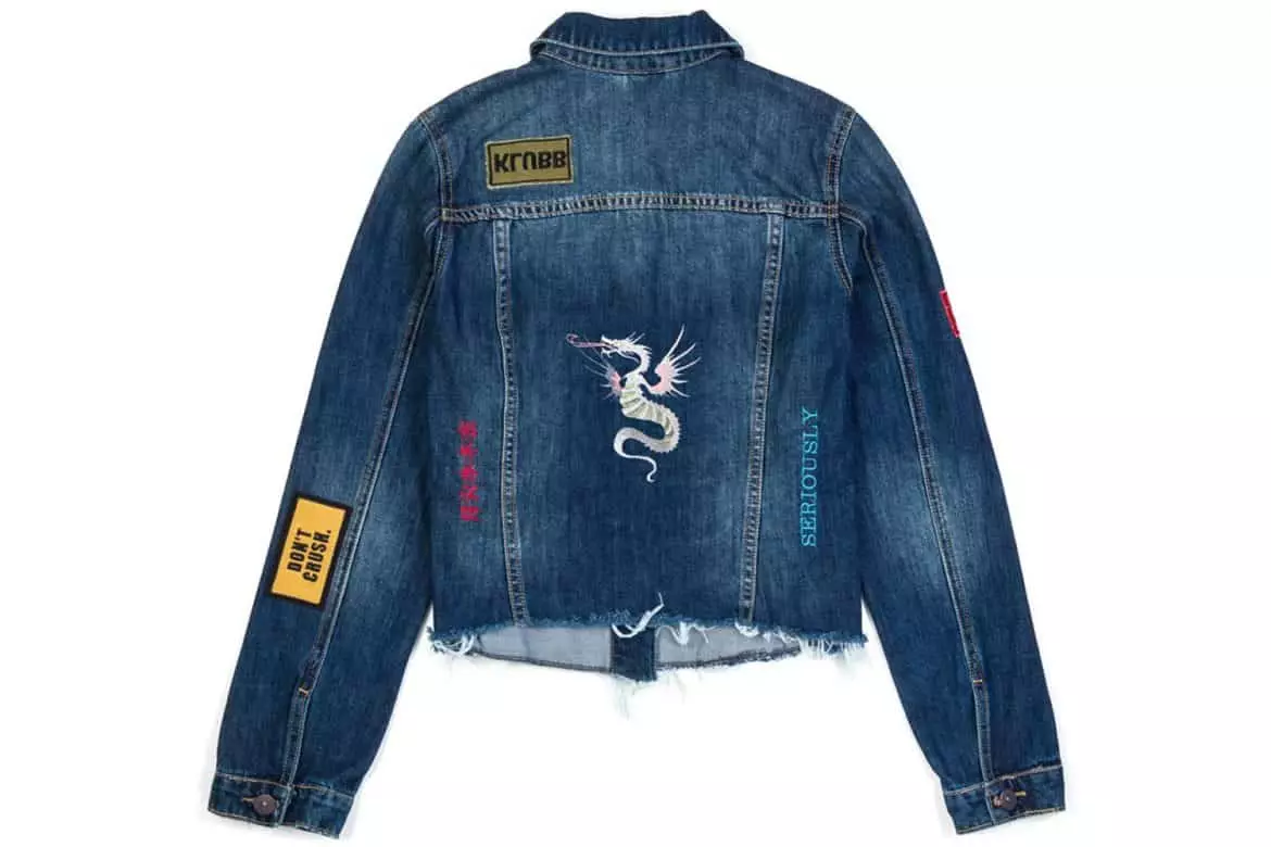 Выбор редакции: джинсовые куртки на заказ от Николь Миллер. 9725_1