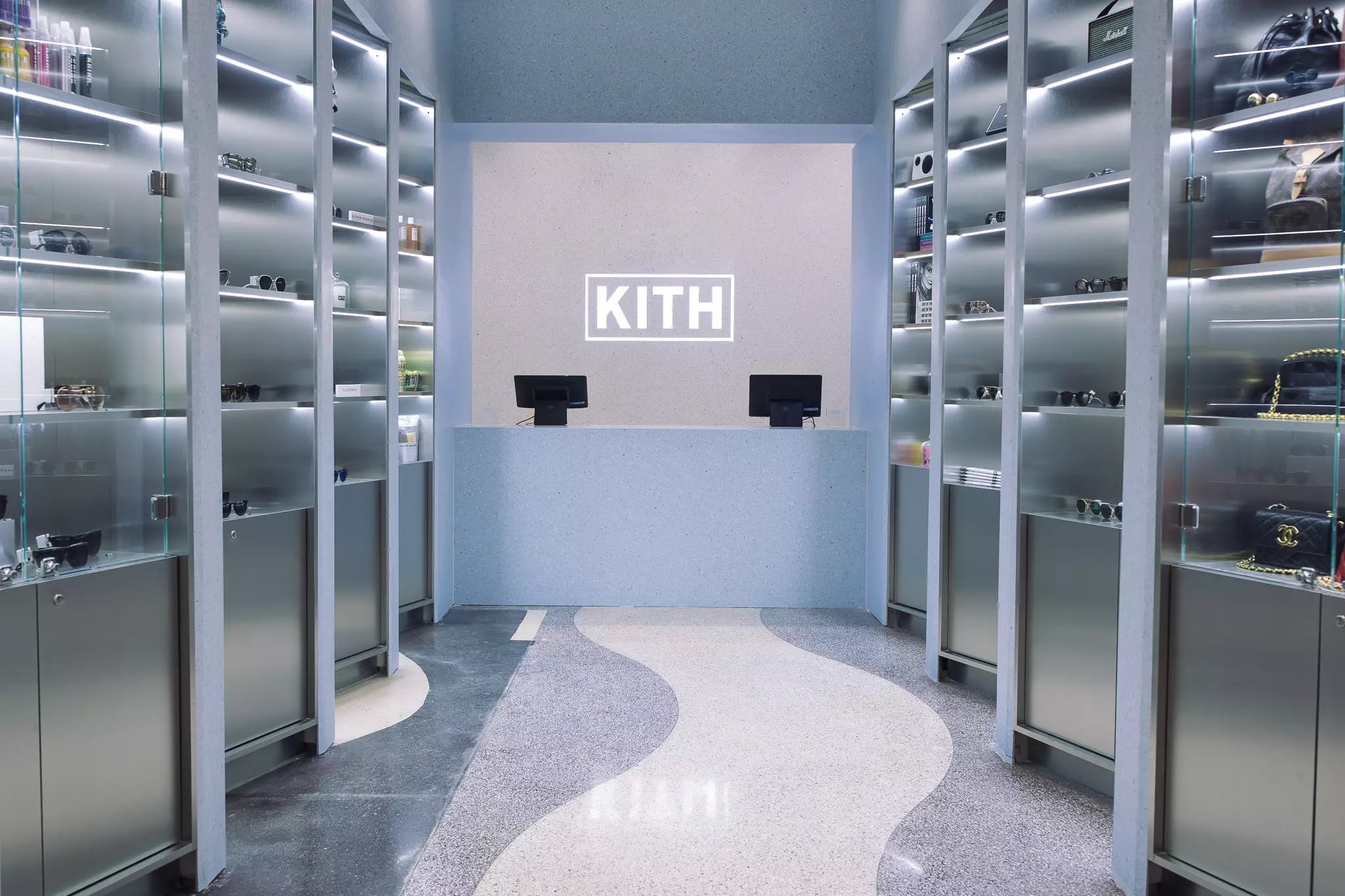 Kith ၏ ပထမဆုံး မိုင်ယာမီ စတိုးကို ဖွင့်လှစ်ခြင်းတွင် Ronnie Fieg