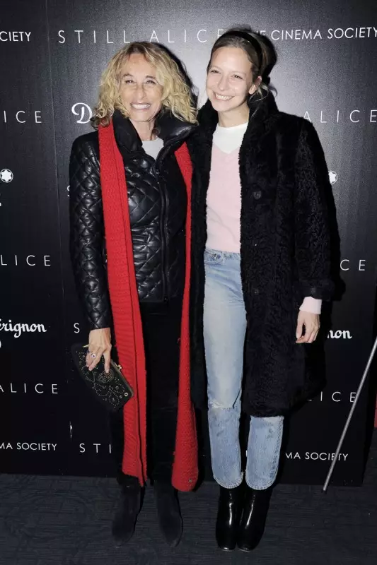 „Still Alice“ ir jos auksiniu gaubliu pelniusios žvaigždės Julianne Moore šventė 99750_13