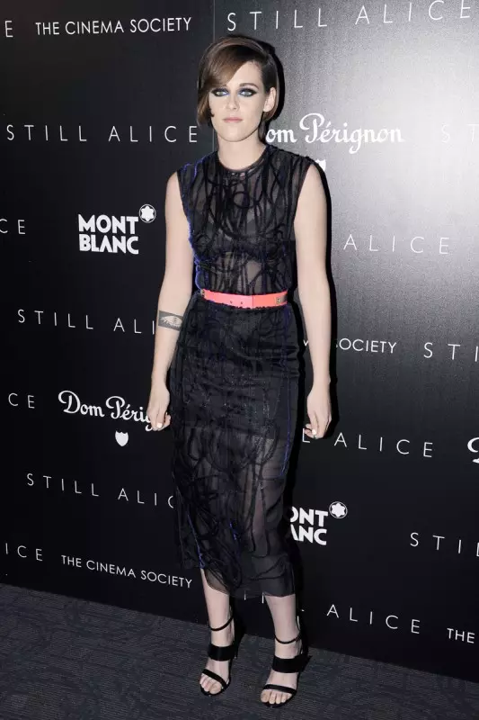ສະເຫຼີມສະຫຼອງ 'Still Alice' ແລະດາວຍິງໂລກ Golden Globe, Julianne Moore 99750_4
